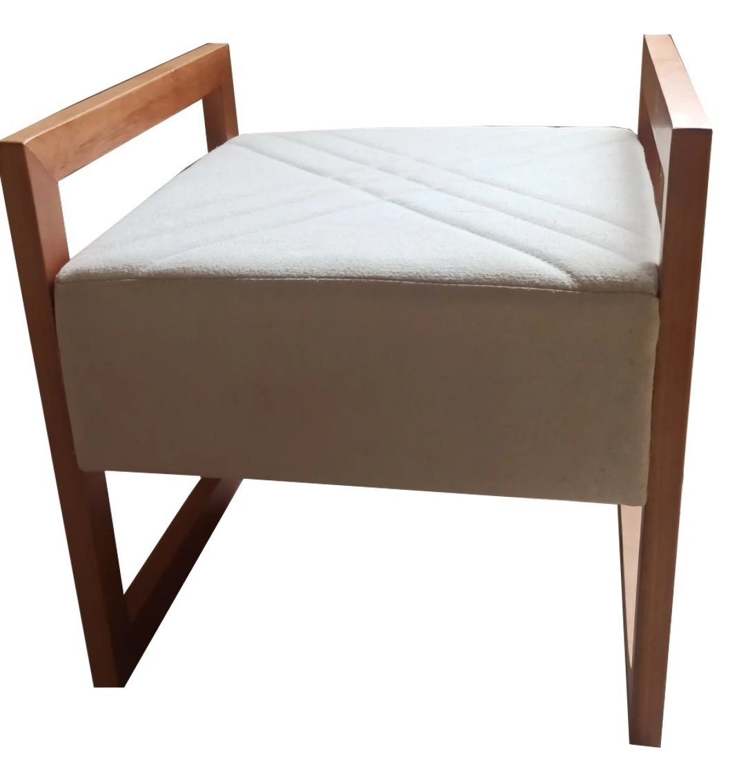 PUFF DECORATIVO QUADRADO DE MADEIRA MACIÇA jv mobilia | MadeiraMadeira