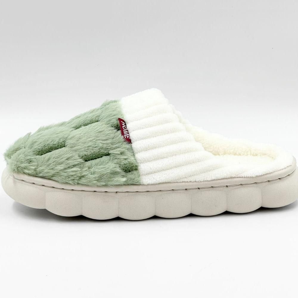Pantufa Europa Nuvem Bia em Pelo e Fleece Feminina | MadeiraMadeira