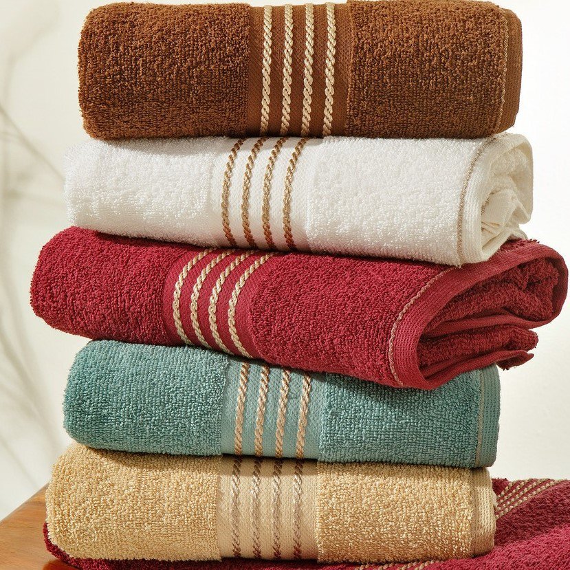 Kit Com 03 Toalhas De Banho Gigante / Banhão Quasar - Rubi/Azul/Bege ...