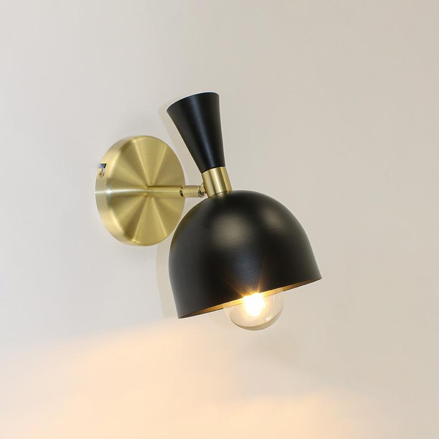 Arandela Articulado Alumínio Preto e Dourado AR1975 | MadeiraMadeira