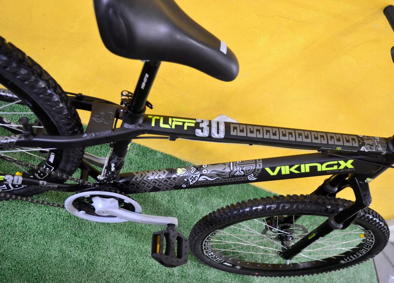 BICICLETA VIKING X TUFF 30 ARO 26 ALUMÍNIO 21V PRETA | MadeiraMadeira