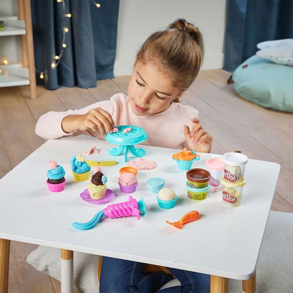 Massa de Modelar - Play-Doh Kitchen Creations - Cupcakes Coloridos ...