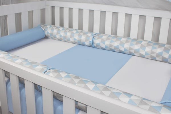 Kit Berço Roll 13 Peças com Mosquiteiro - Losango Azul | MadeiraMadeira