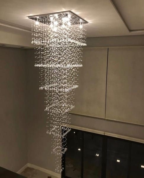 Lustre para Pé Direito Alto com 3 Metros de Altura | MadeiraMadeira