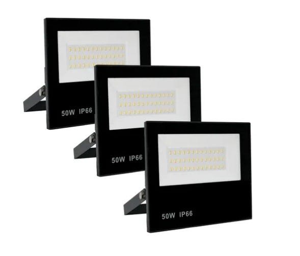 Kit 3 Refletor Led 50w Holofote Bivolt Prova Dágua Frio | MadeiraMadeira