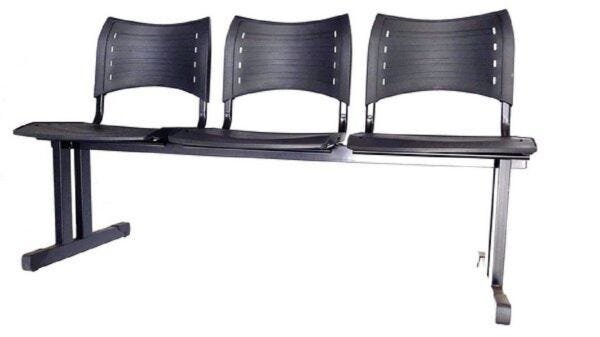 Longarina Iso 3 Lugares em Polipropileno | MadeiraMadeira