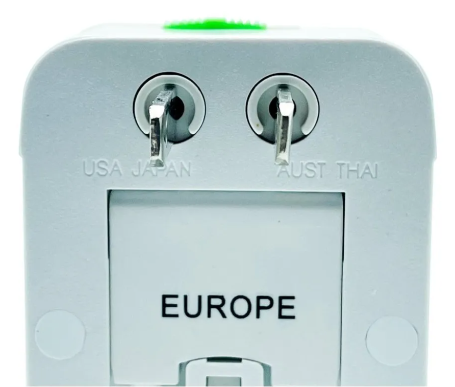Adaptador Plug Para Tomada Universal Uk Usa Europa Asia Brasil ...