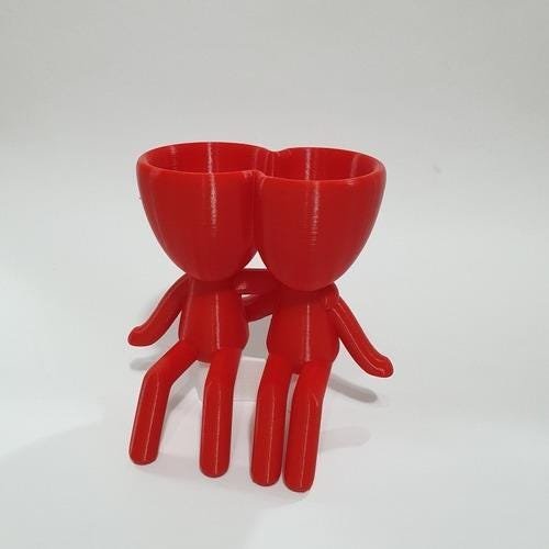 Vaso Decor Casal Namorados Abraço Suculentas 10Cm Vermelho | MadeiraMadeira