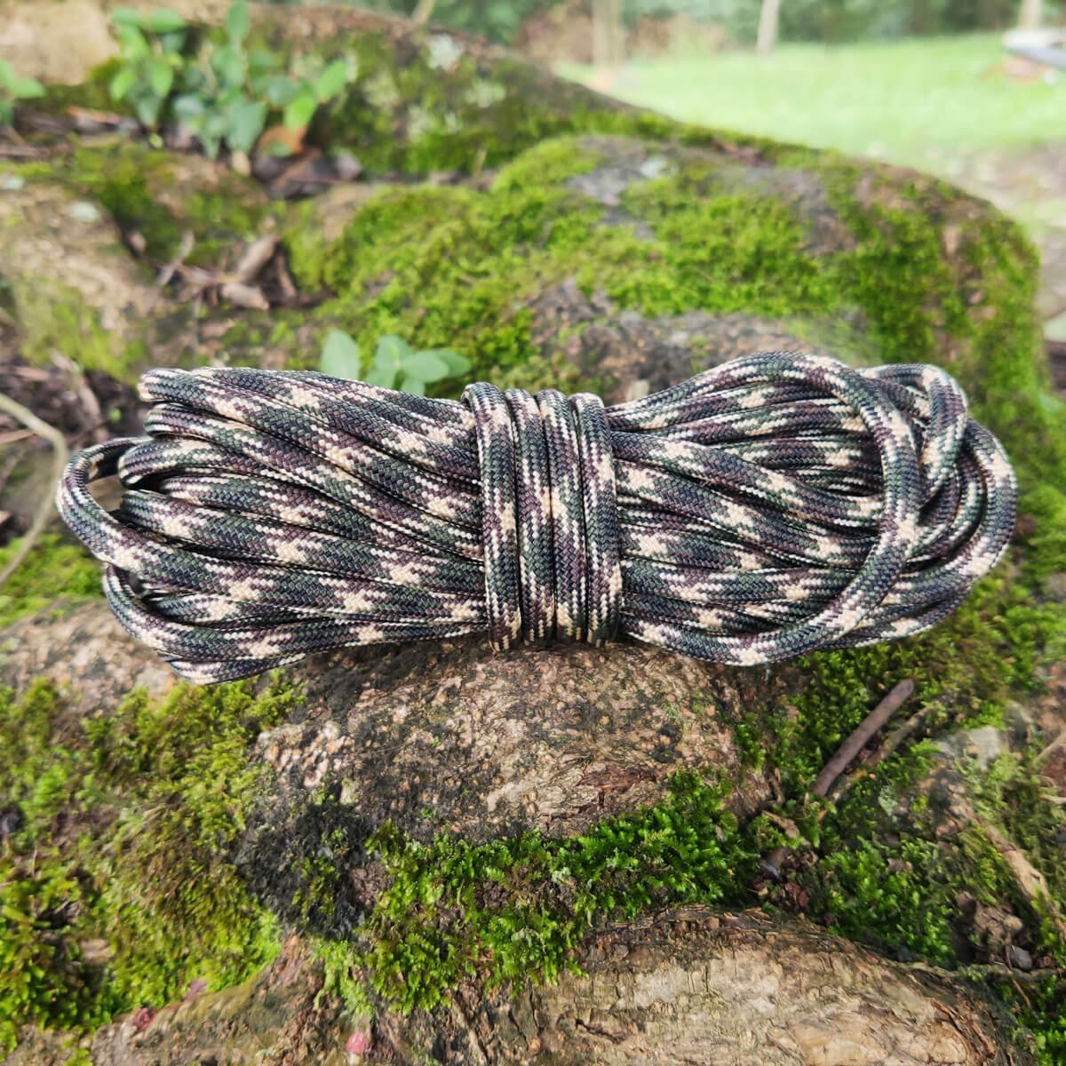 Paracord 750 Libras 5mm 387kg Corda de Sobrevivência Resistente 10 ...