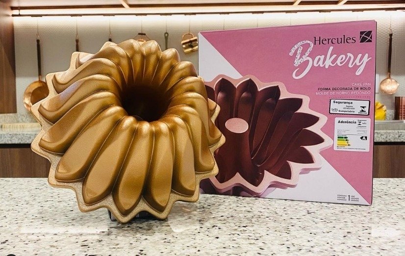 Forma de Bolo Bakery Redonda Decorada Rose Gold 24X11CM Alumínio - HERCULES | MadeiraMadeira