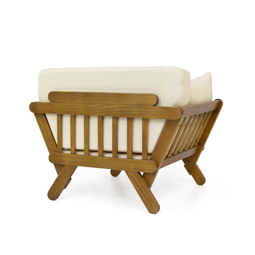 Poltrona de Madeira com Almofadas Soltas Bergen - Iaza Moveis ...