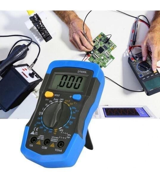 Multímetro Digital Profissional Portátil | MadeiraMadeira