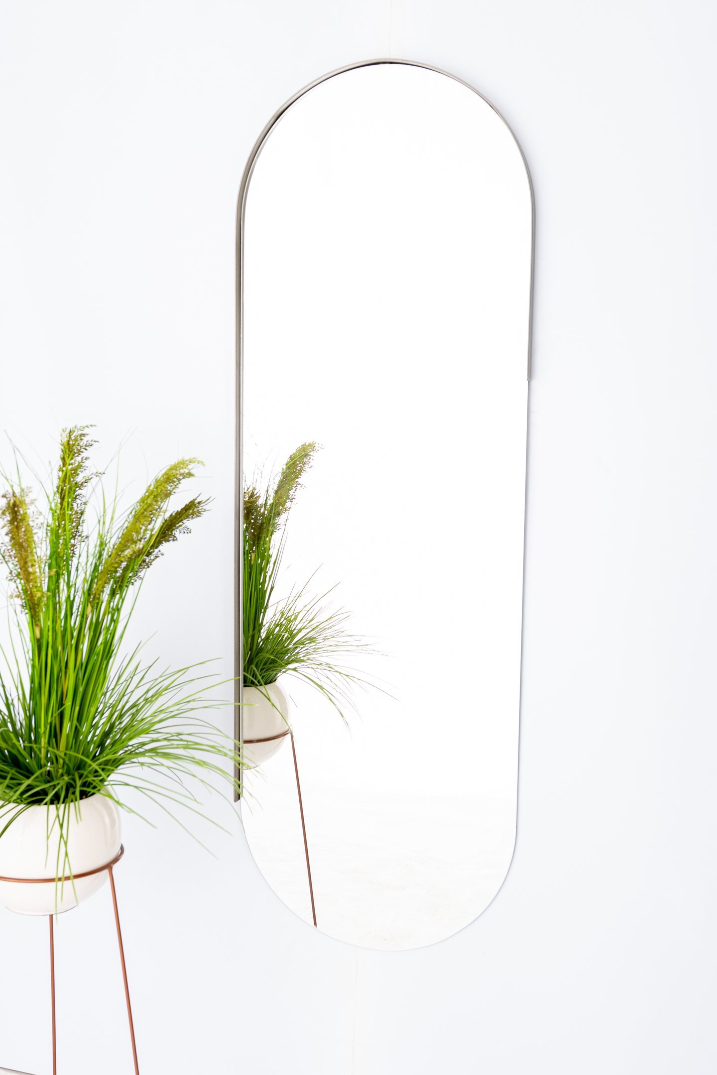 Espelho Grande de Parede Oval com Moldura Metal Corpo Inteiro Luxo 150 X 50cm Eclipse Chumbo ...