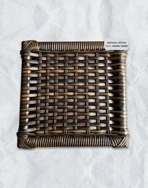 Poltrona Georgia - Pedra Ferro | MadeiraMadeira