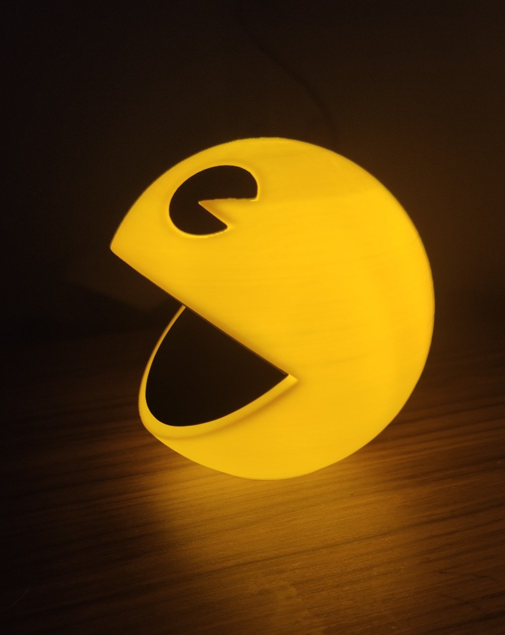 Luminária Mesa Abajur Decoração Geek Presente Nerd Com Led | MadeiraMadeira