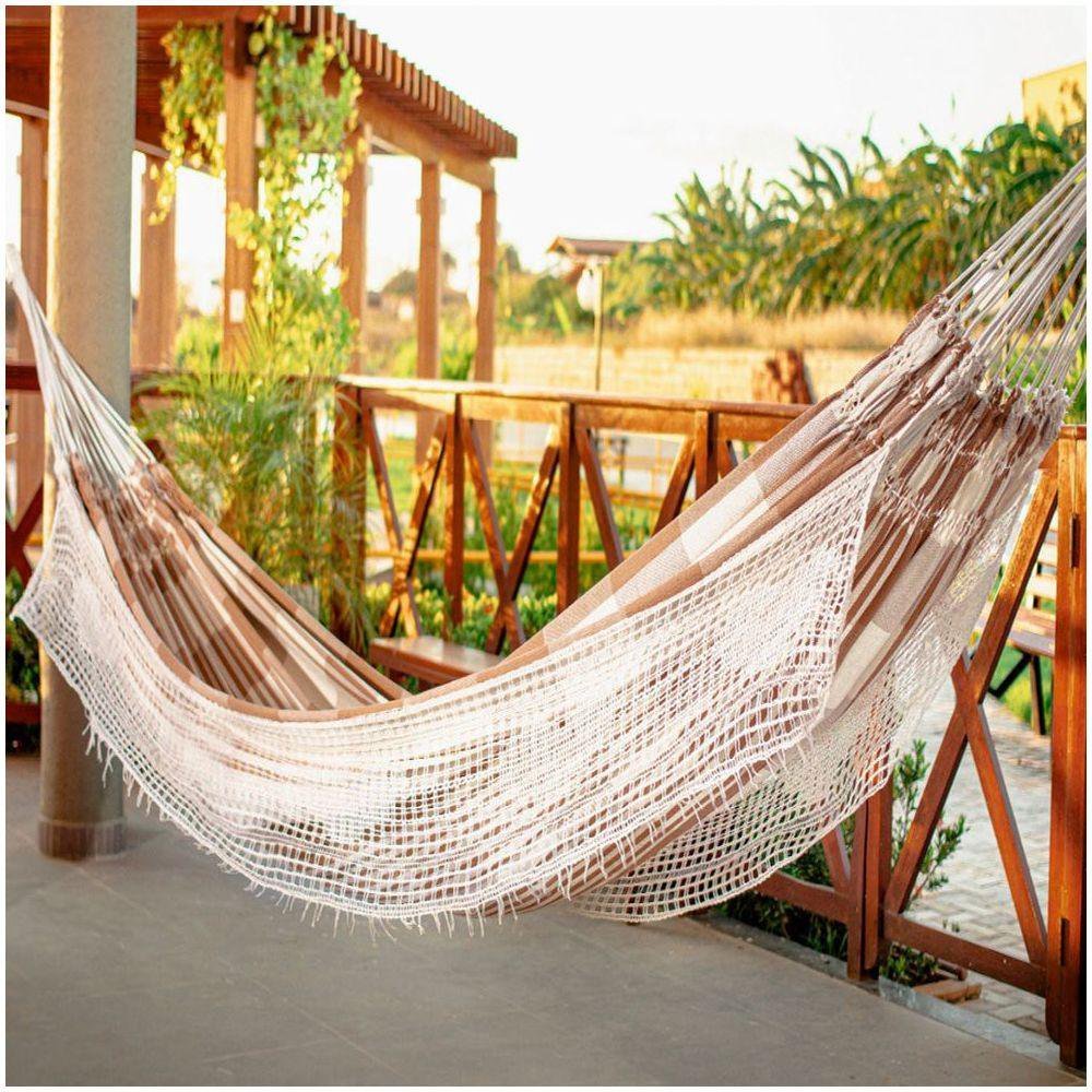 Rede De Dormir Jaguaruana Xadrez Caramelo Off White | MadeiraMadeira