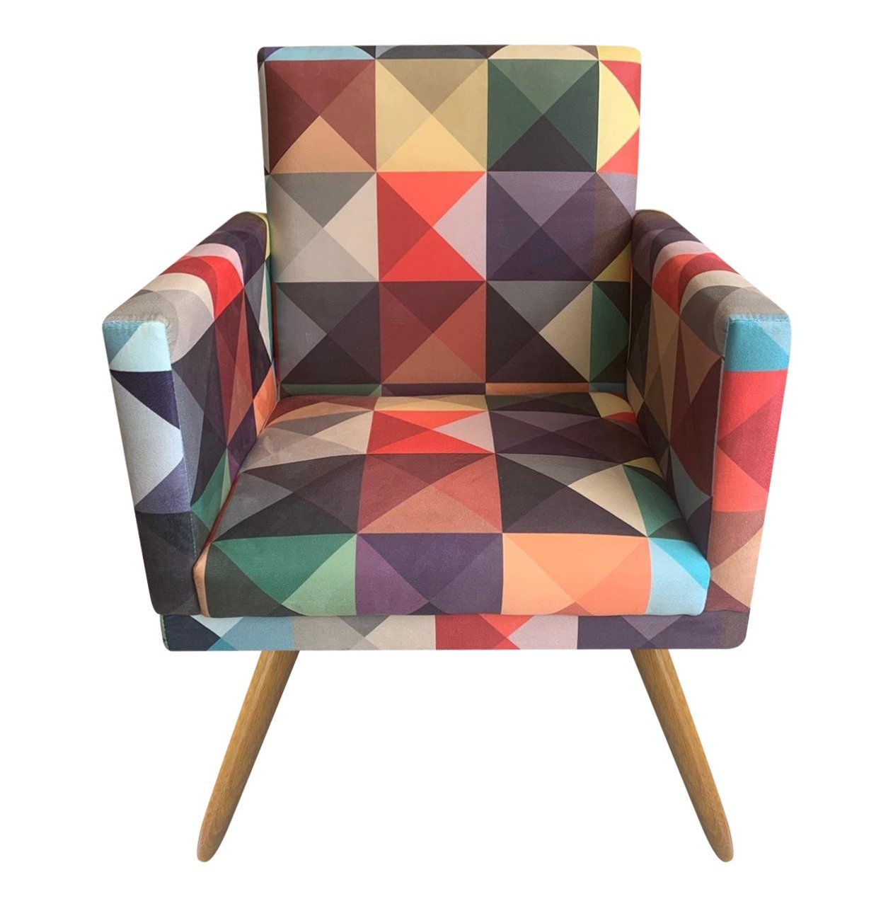 Poltrona Decorativa Bia Suede Triângulo Pés Madeira Mz Decor | MadeiraMadeira