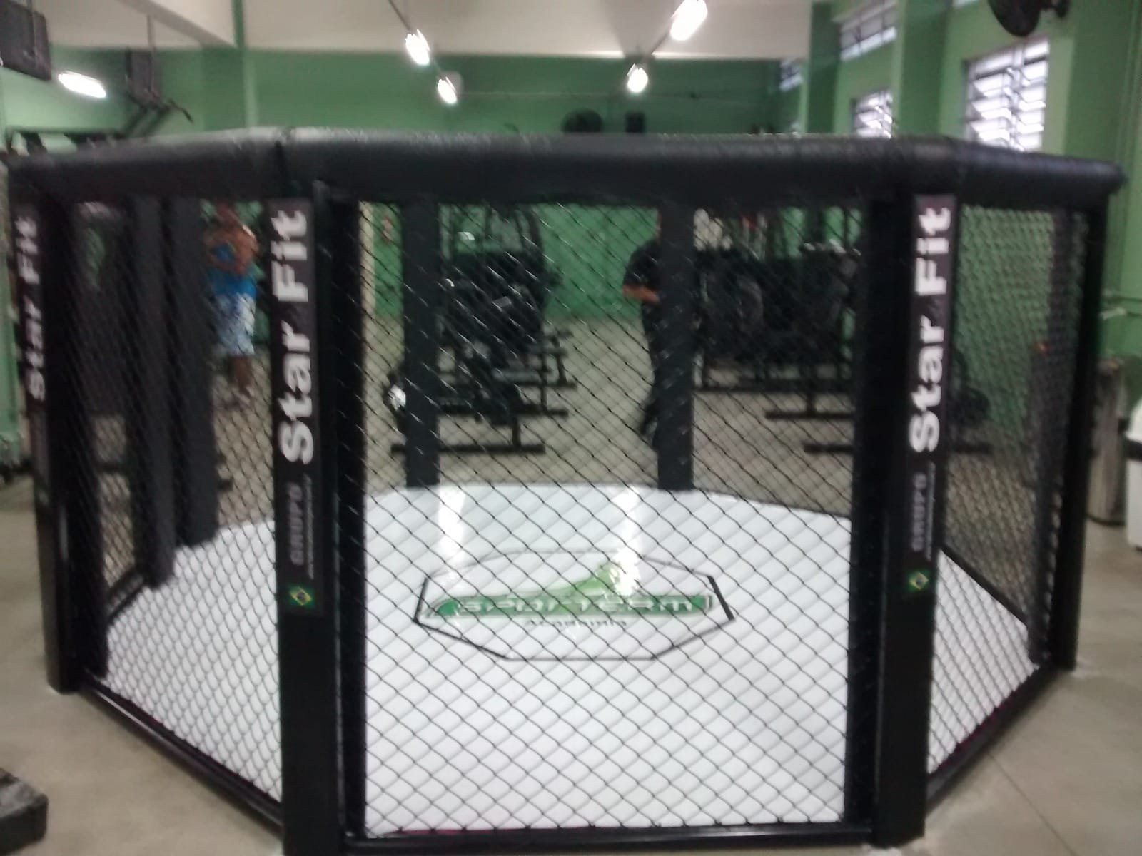 Octógono de Mma, Boxe Muay Thai Solo Tamanho 5 X 5metros:branco ...