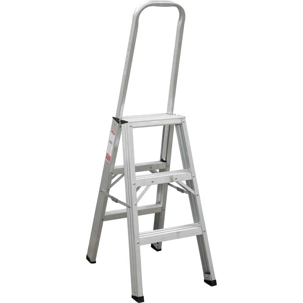 Escada de Alumínio Profissional com Alça 3 Degraus AP203 - Alulev ...