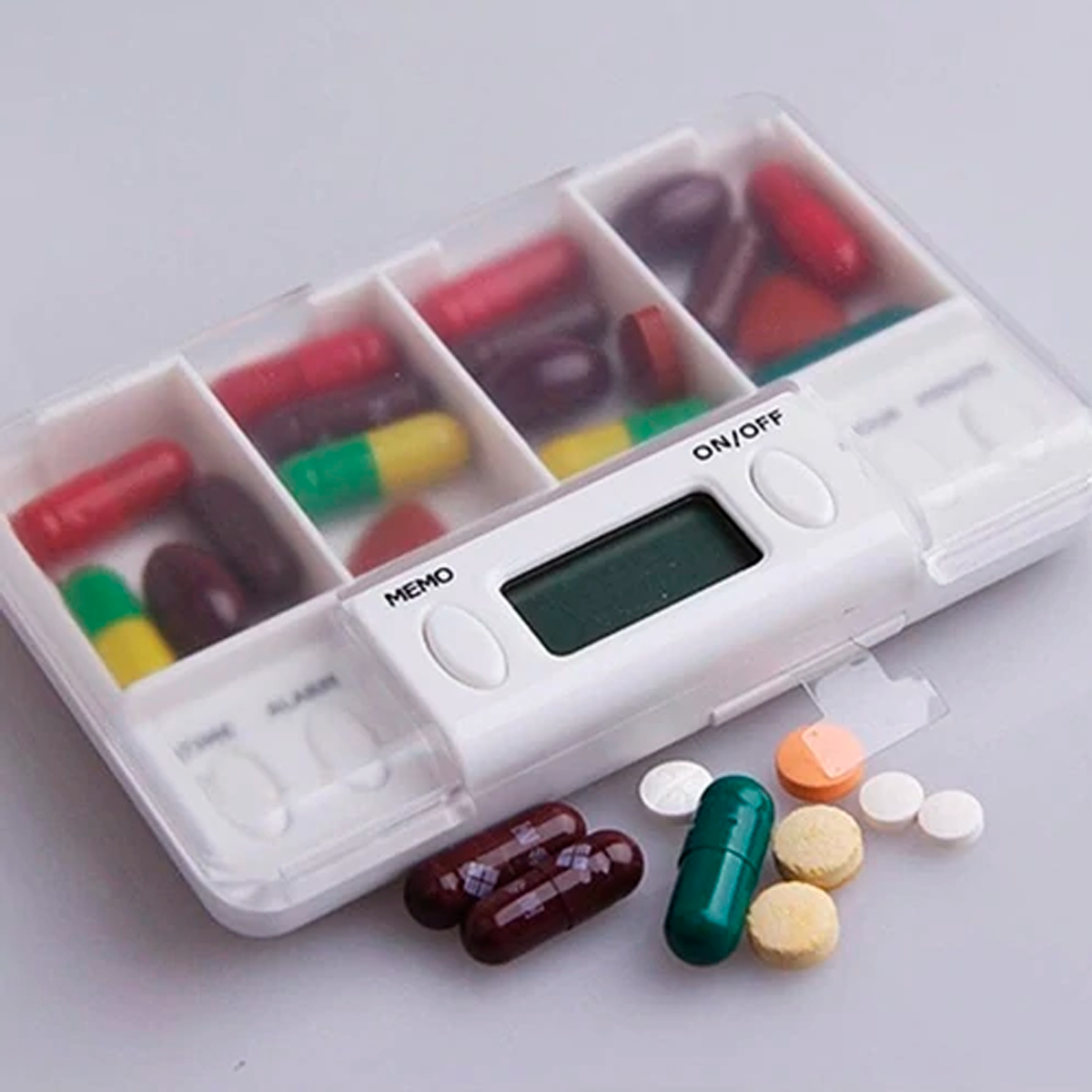 Porta Comprimido Remédios Capsulas Digital Com 4 Alarmes | MadeiraMadeira