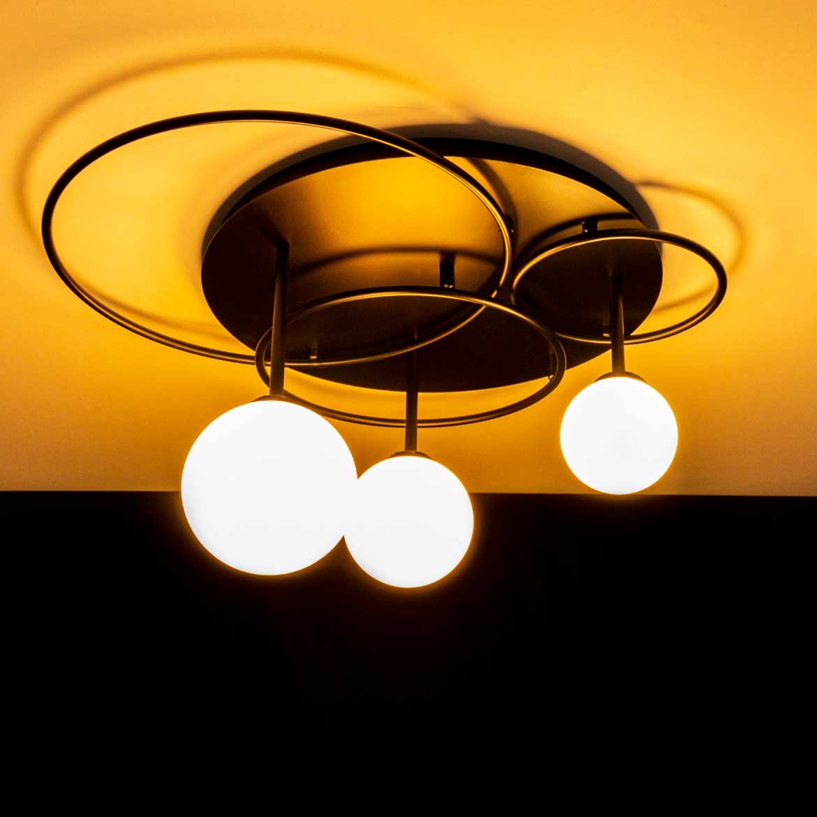 Plafon Lindo Preto e Branco Tr006B Bella + 3 LED G9 Branco Quente ...