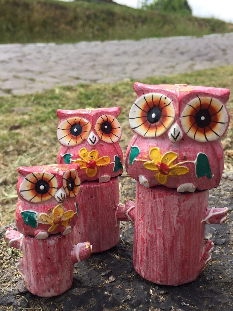 Trio de Corujas rosa em madeira bali | MadeiraMadeira