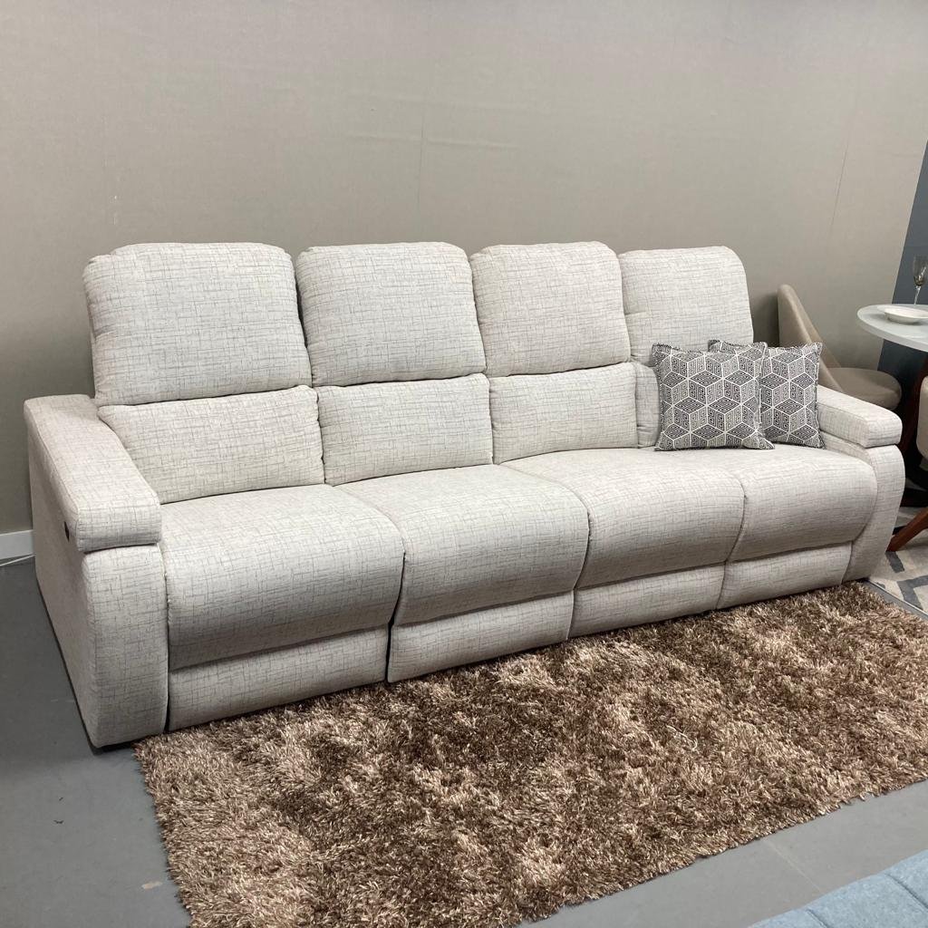 Sofá Novara 4 Lugares Reclináveis Elétrico e Entradas Usb D'confort ...