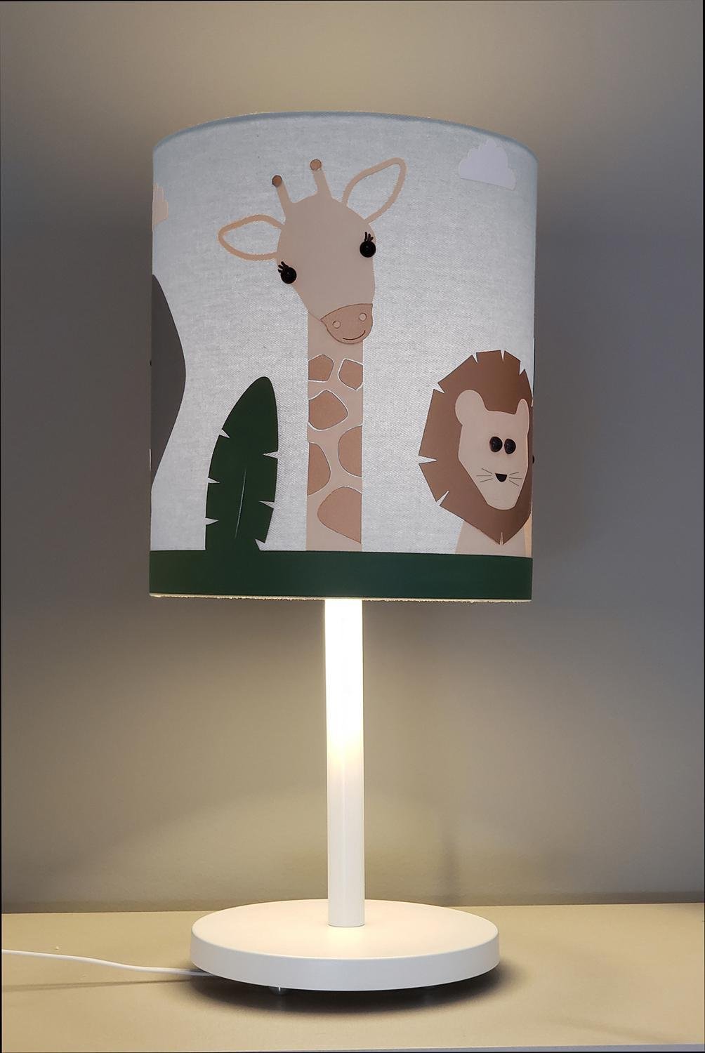 Abajur Infantil Safari Cúpula Cinza Tecido 20x42 Cm | MadeiraMadeira