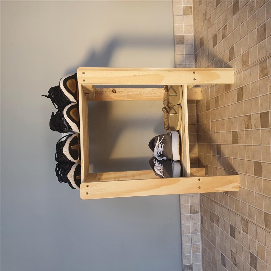 Sapateira Multiuso Madeira Pinus 2 prateleiras | MadeiraMadeira