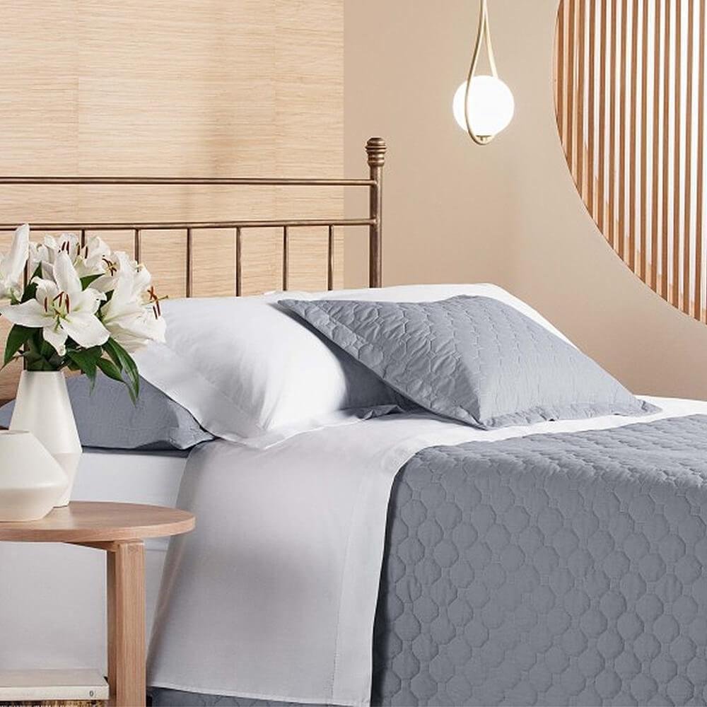 Jogo de Cama Queen 200 Fios Privilege Andreza Branco | MadeiraMadeira