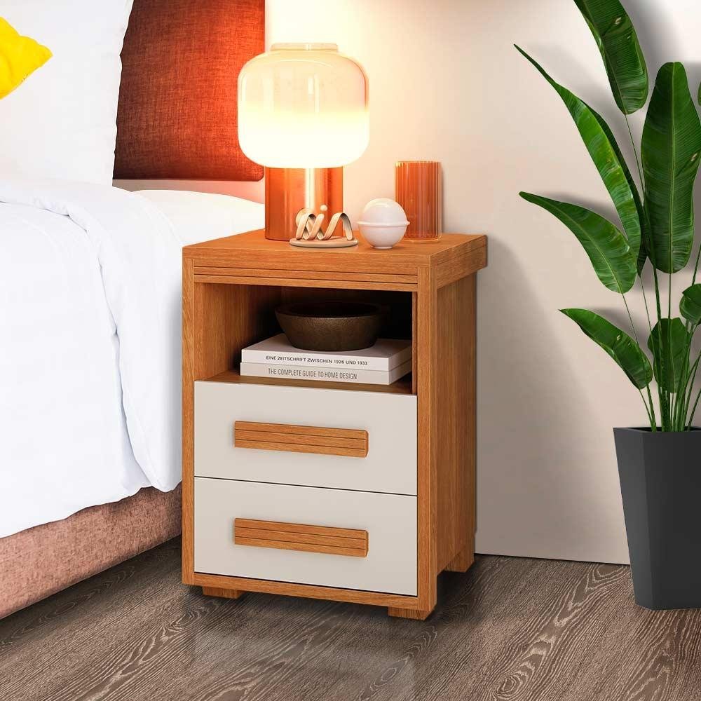 Mesa de Cabeceira Retrô 2 Gavetas 1 Nicho Nature Off White Yumi Shop Jm | MadeiraMadeira
