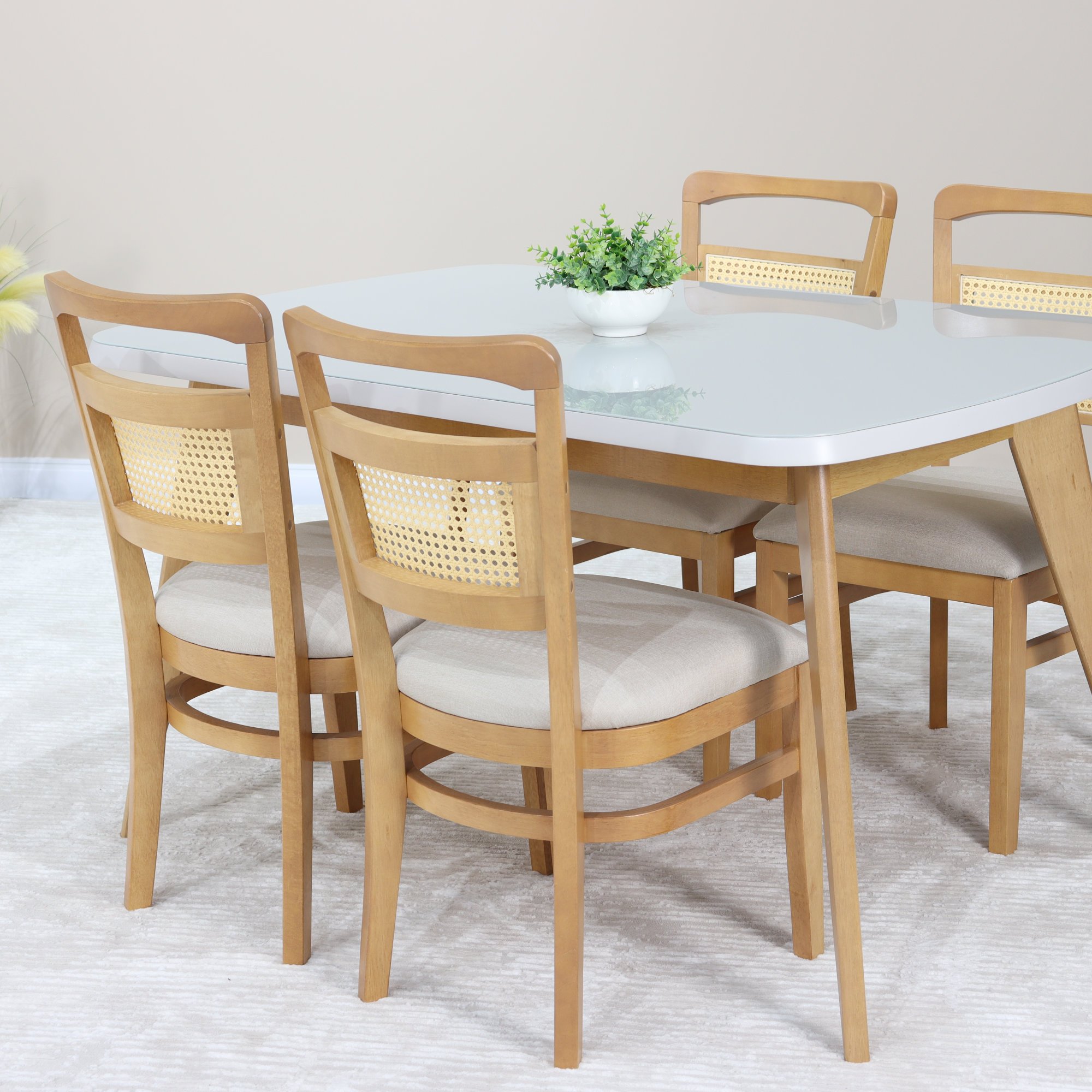 Conjunto Mesa Retangular de Madeira com 4 Cadeiras Cor Amêndoa ...