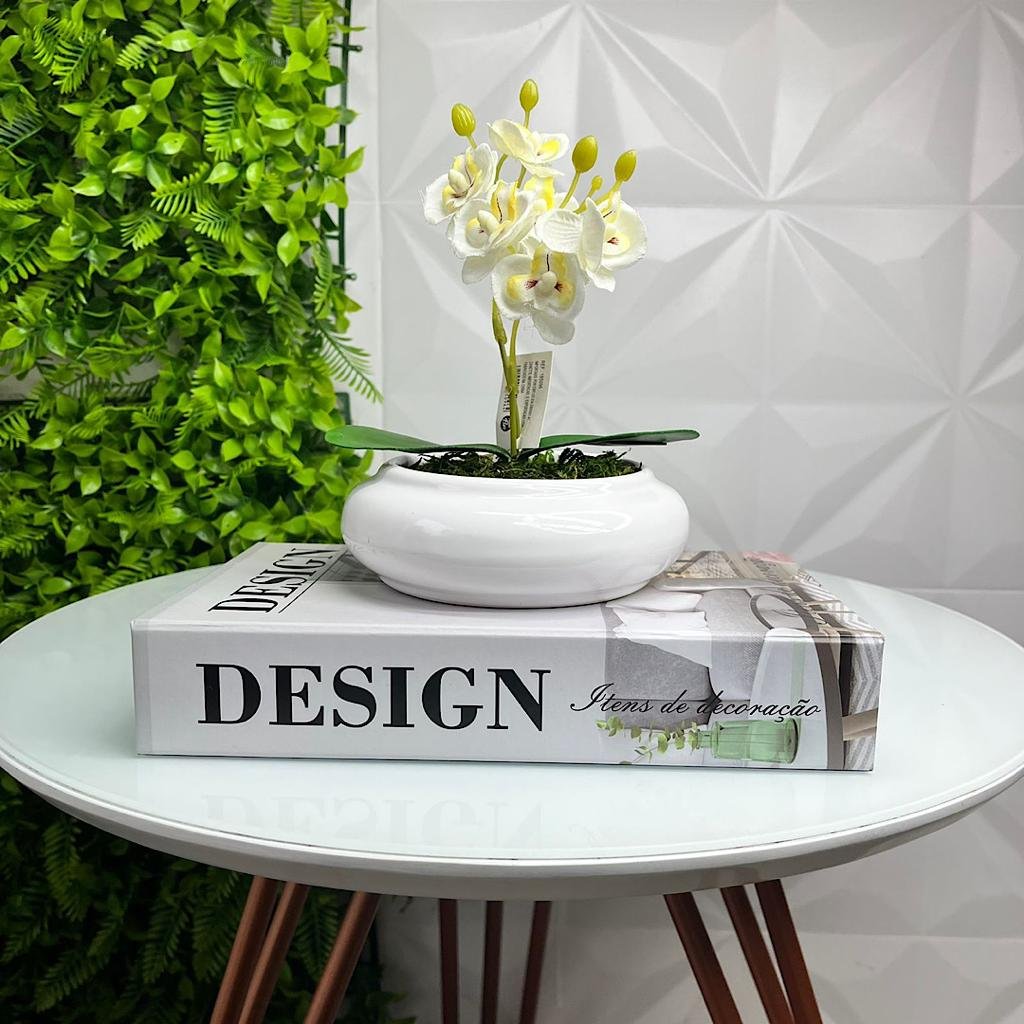 Conjunto decoração livro Design + mini vaso branco ikebana | MadeiraMadeira