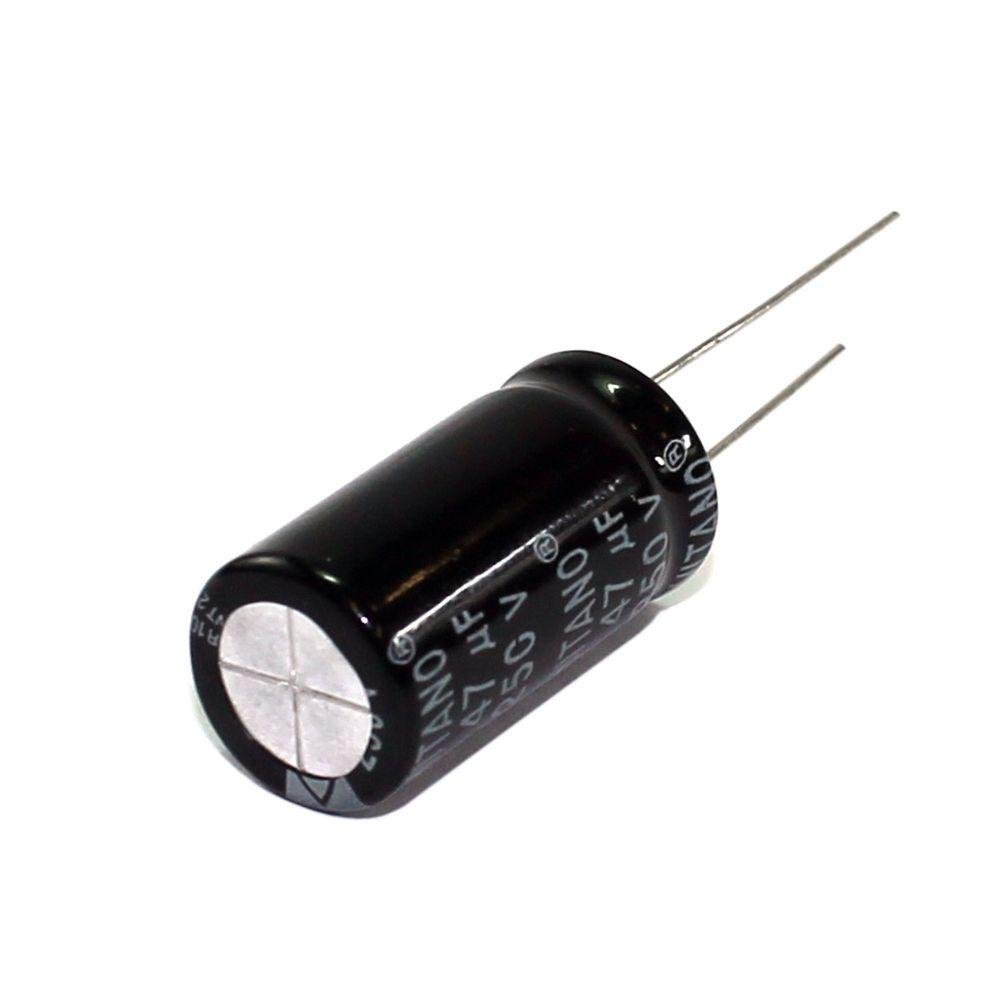 Capacitor Eletrolítico Radial 47 X 250v | MadeiraMadeira