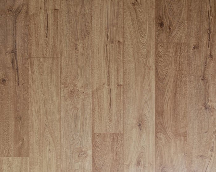 Piso Gran Selection Amadeirado Beach 2025mm X 244mm X 14mm em Caixa Swiss Krono Grand Selection ...