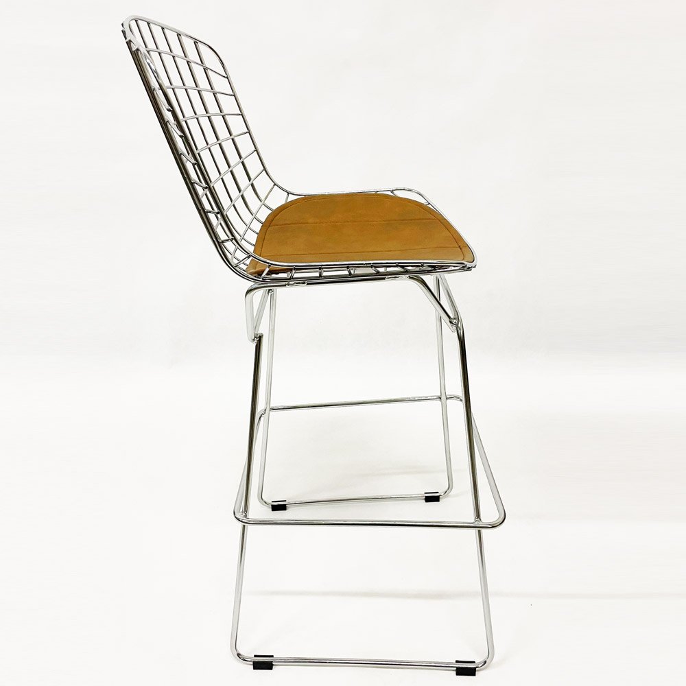 Banqueta Média para Cozinha modelo Bertoia cromada assento cor Caramelo ...