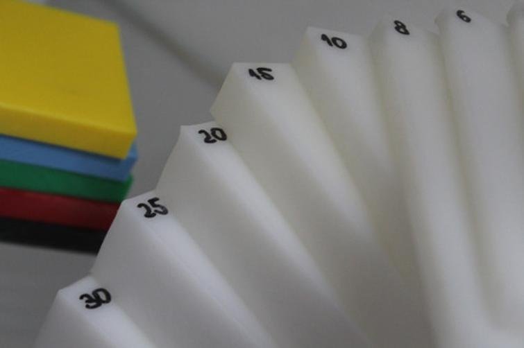 Chapa Placa Tábua de Polietileno Pead Branca 600x400x8mm | MadeiraMadeira