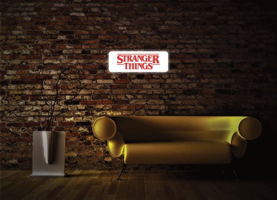 Luminoso Stranger Things | MadeiraMadeira