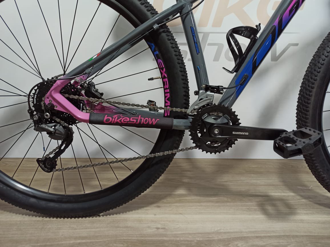 Bicicleta Oggi Big Wheel 7.0 Aro 29 2022 - 18v Shimano Alivio - Freio Logan Hidráulico - Grafite ...