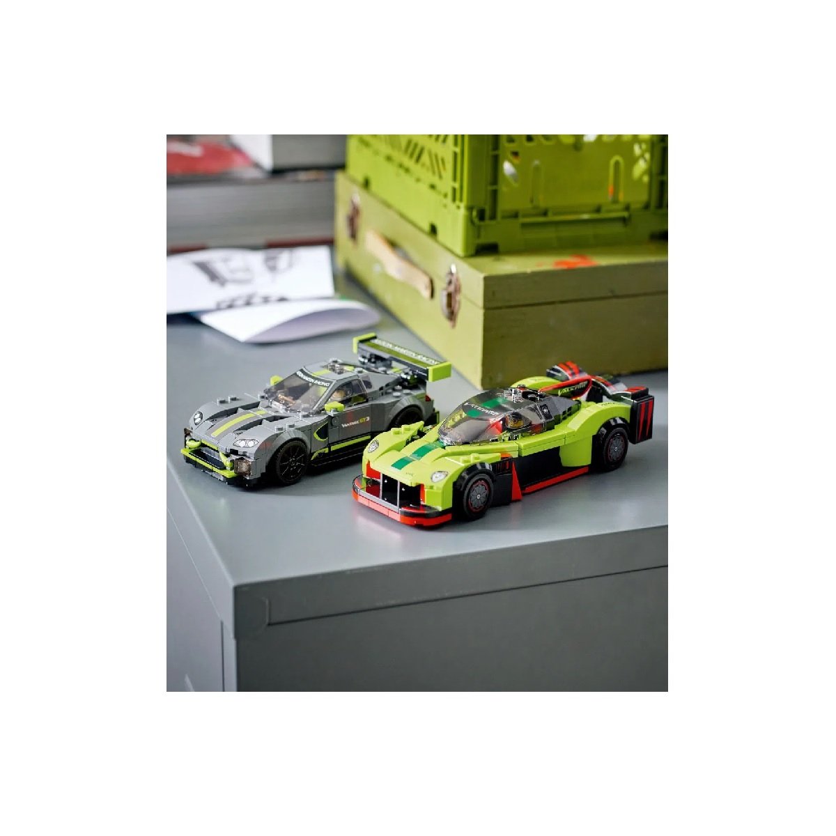 Lego 76910 Aston Martin Valkyrie AMR Pro e Vantage GT3 | MadeiraMadeira