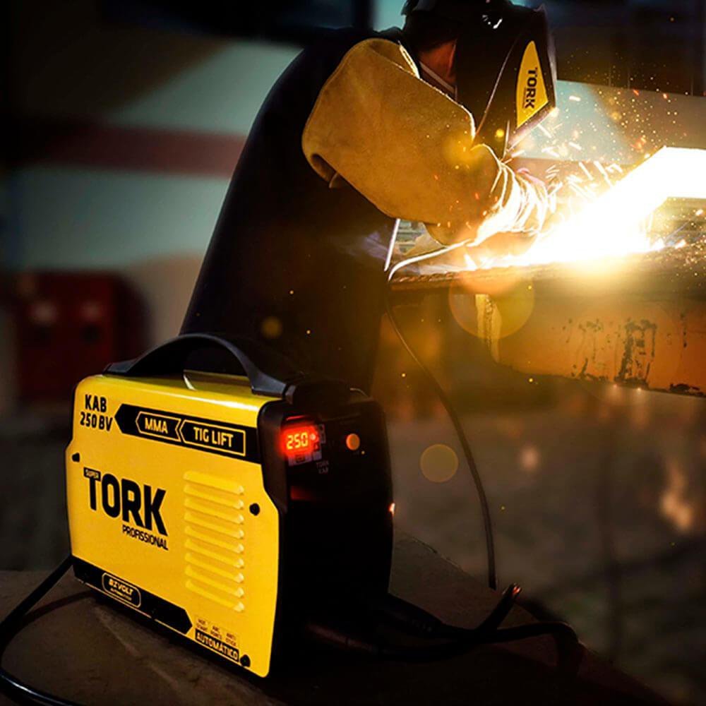 Máquina de solda inversora KAB250 Bivolt IE-8250 Super Tork ...