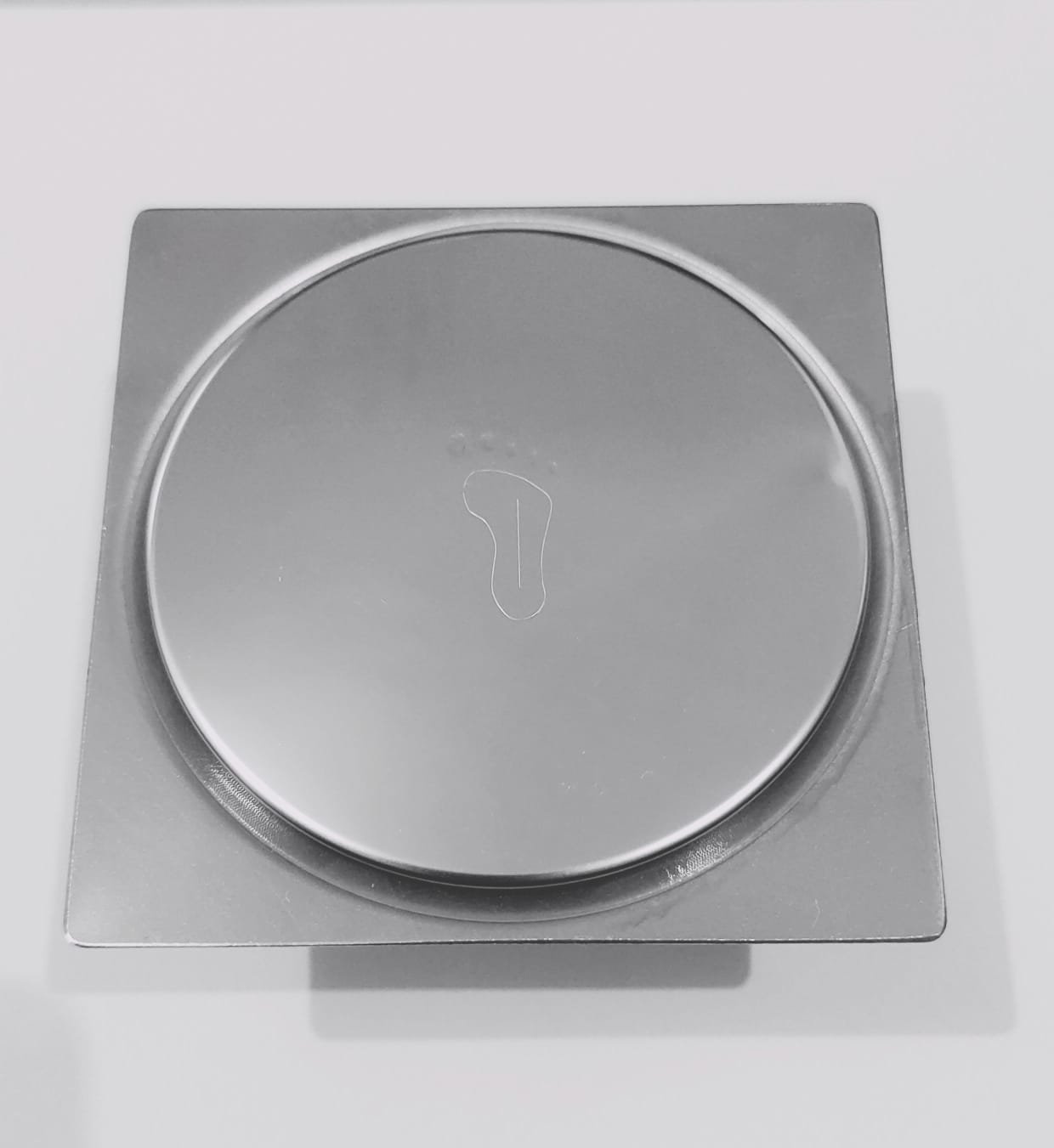 Ralo Inteligente Click Para Banheiro 10x10 Cm Inox | MadeiraMadeira