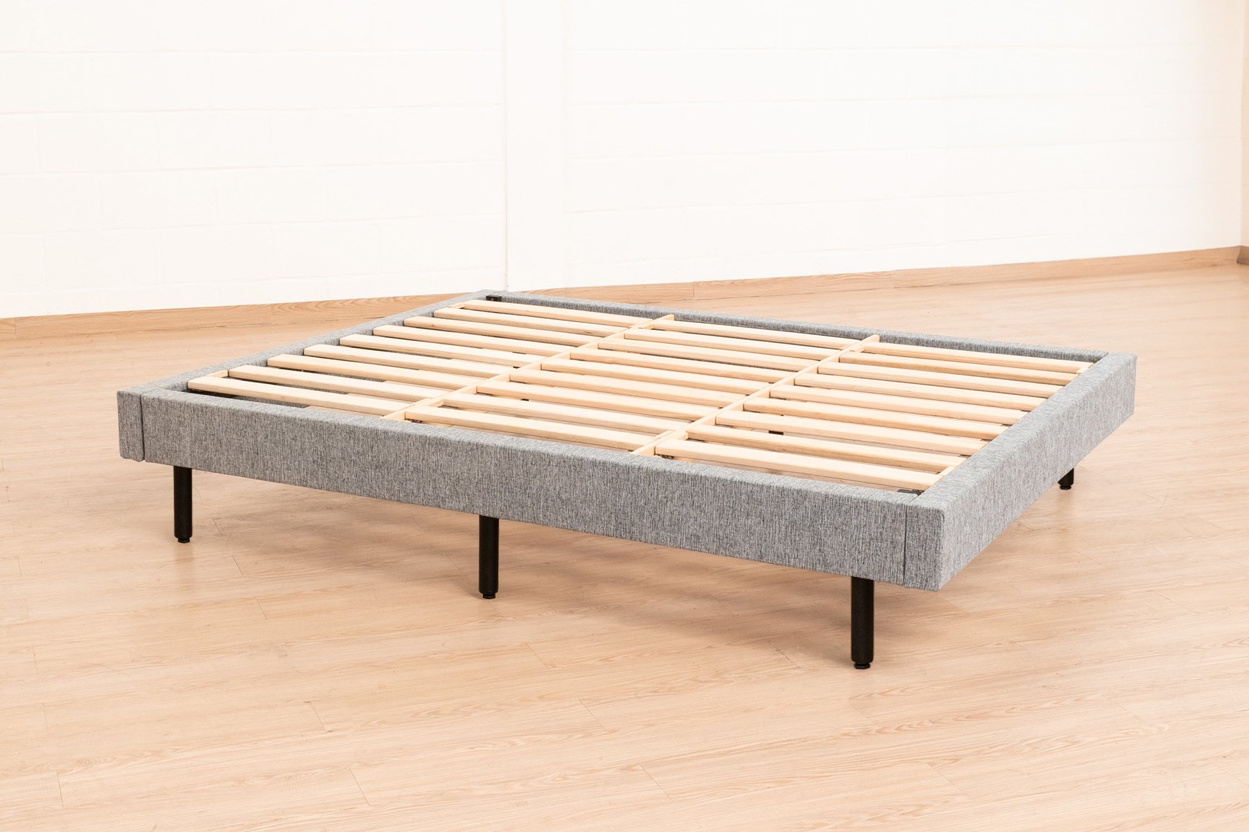 Cama Box Light Queen Size Serenelife - Tecido Alpha 56 | MadeiraMadeira