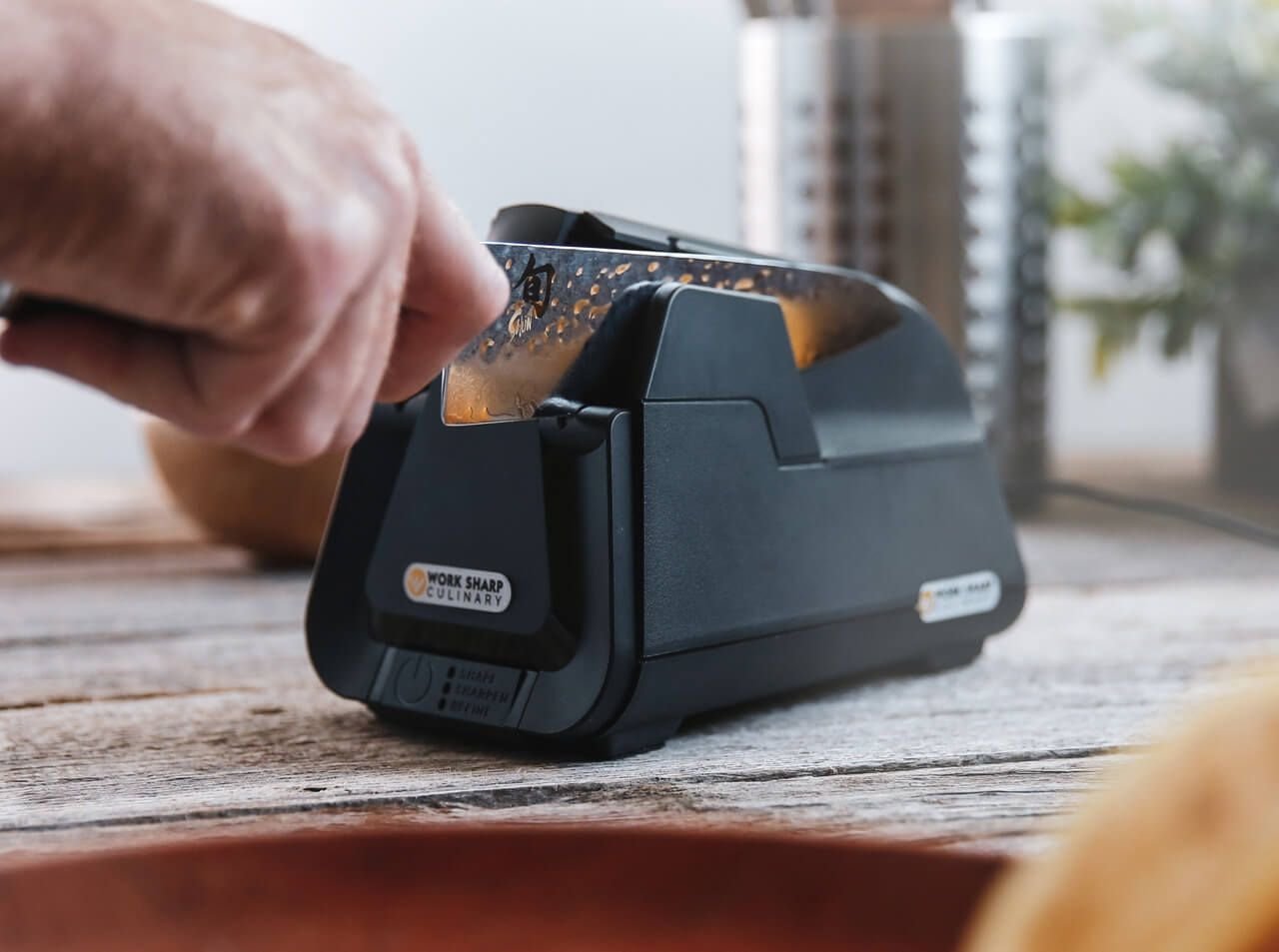 Afiador De Facas De Cozinha Work Sharp Culinary E4 | MadeiraMadeira