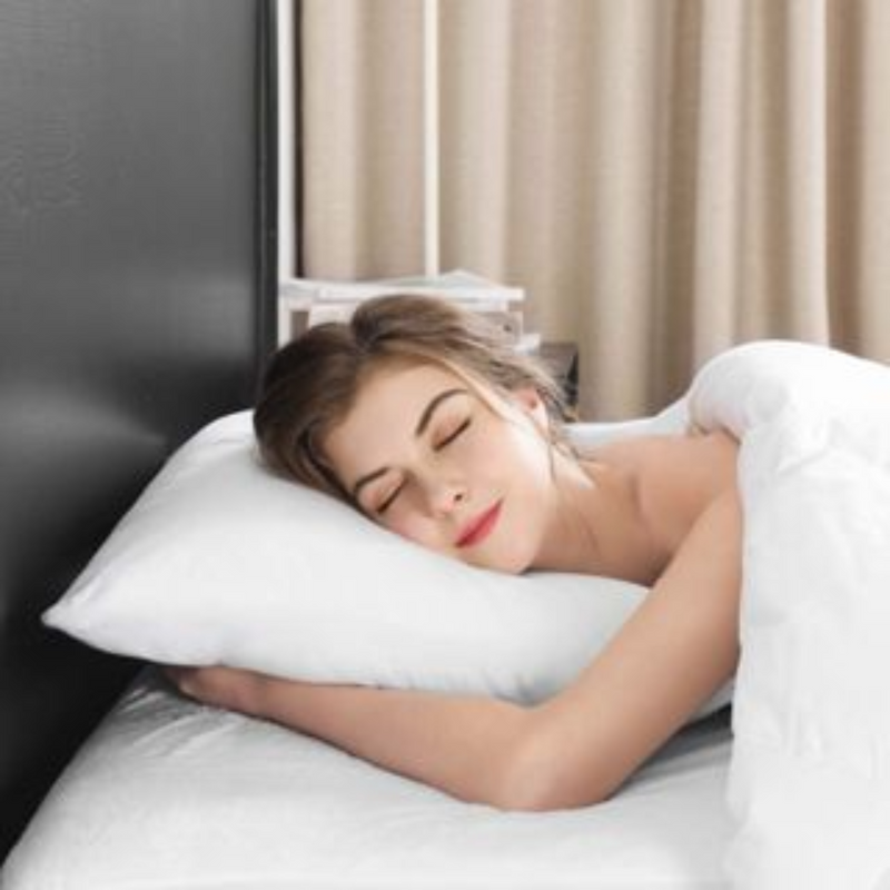 Travesseiro De Poliéster Multivix 50cm x 70cm Super Mácio Suporte Firme ...