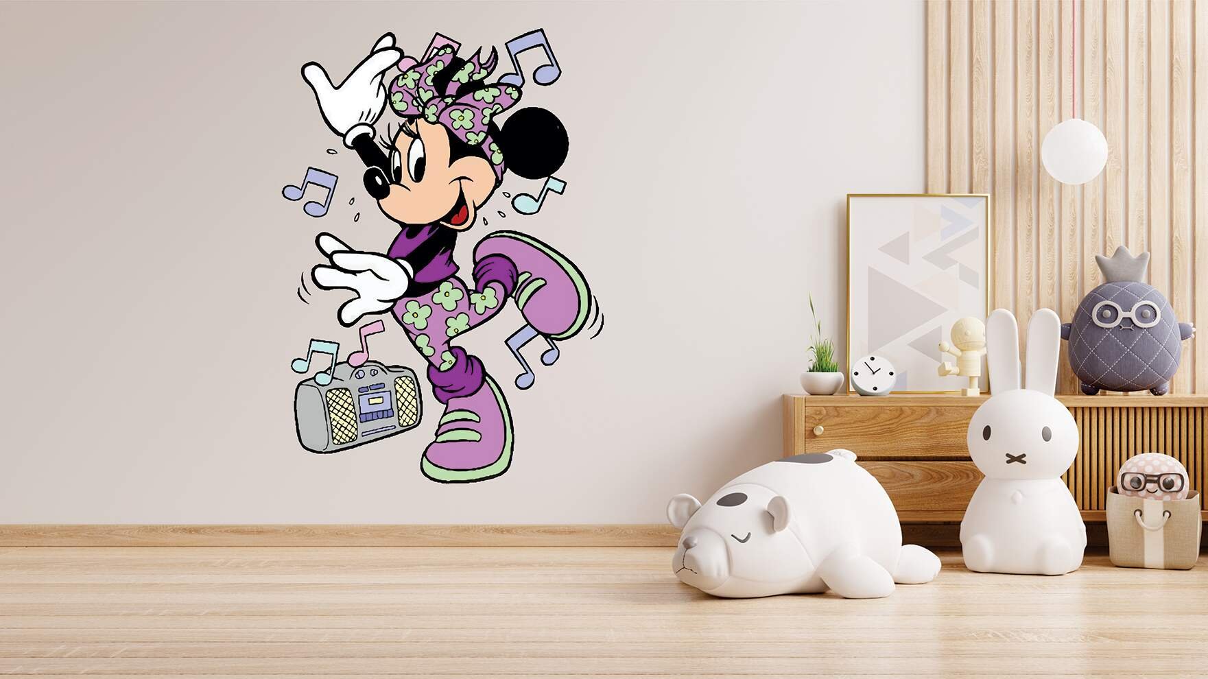 Adesivo de Parede Minnie Dançando:39 X 55 Cm | MadeiraMadeira
