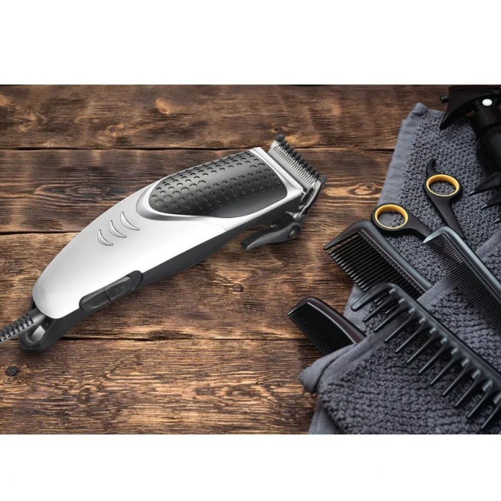 Máquina de Cortar Cabelo 4 em 1 com 12W 11 Utensílios -EB022 Branco E ...