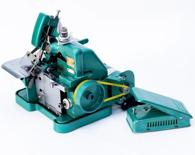 Máquina de Costura Semi Industrial Overlock Gn1-6d Verde | MadeiraMadeira