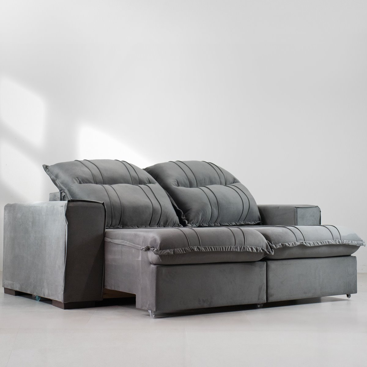 Sofa Parma Tecido 1500-05 Cinza 205cm Imperius Kuri Cinza 205cm | MadeiraMadeira