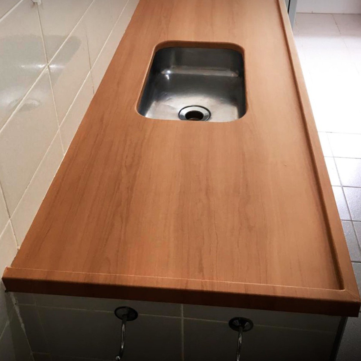 Adesivo Móveis Paredes Gold Madeira Mc 1705 - Pantone 4935C 200X60Cm ...